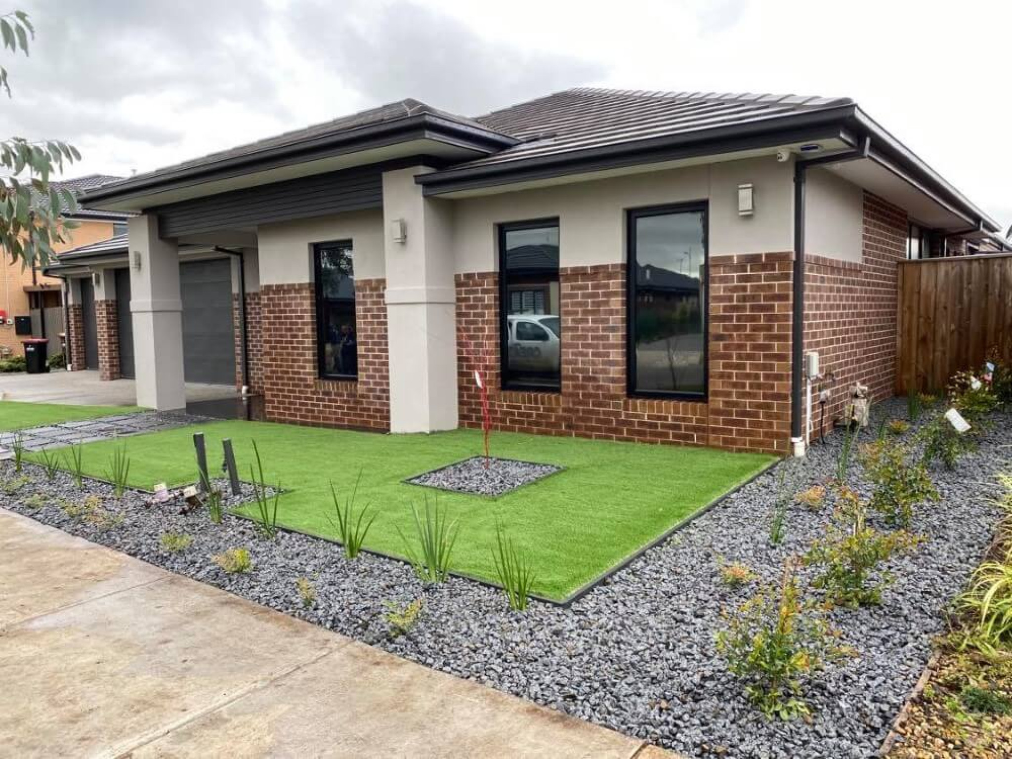 Garden Makeovers | Creative Gardens - Landscaping, Gardening, Synthetic ...